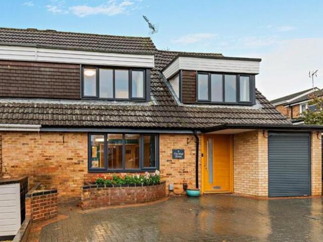 5 Bedroom House Royston Hertfordshire 98903194