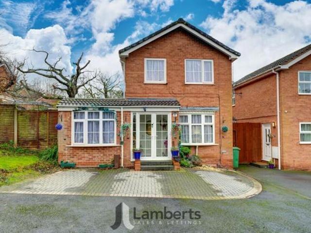 5 Bedroom House Redditch Worcestershire 98834803