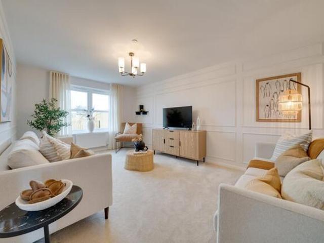 5 Bedroom House Rendlesham Rendlesham LS99380843