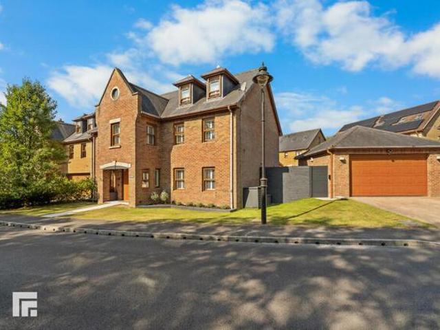 5 Bedroom House Rhiwbina Rhiwbina 98321907