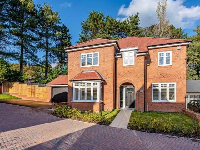 5 Bedroom House Wombourne Wombourne 101277987