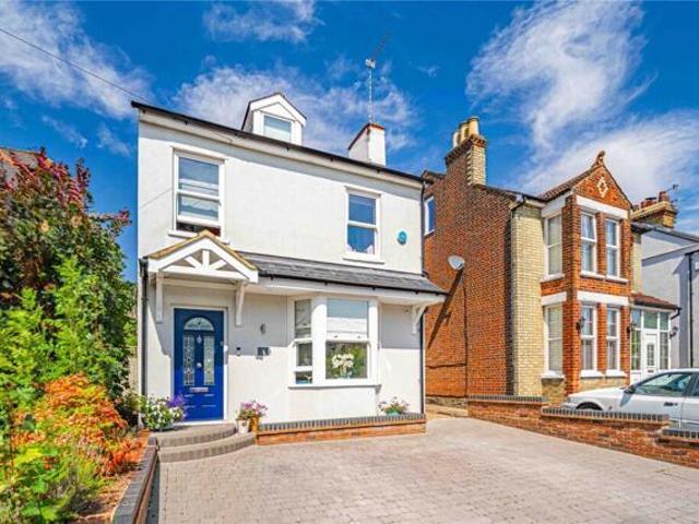 5 Bedroom House Watford Hertfordshire 98296956
