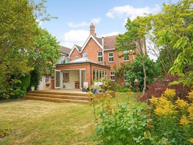 5 Bedroom House Wantage Oxfordshire 101379266