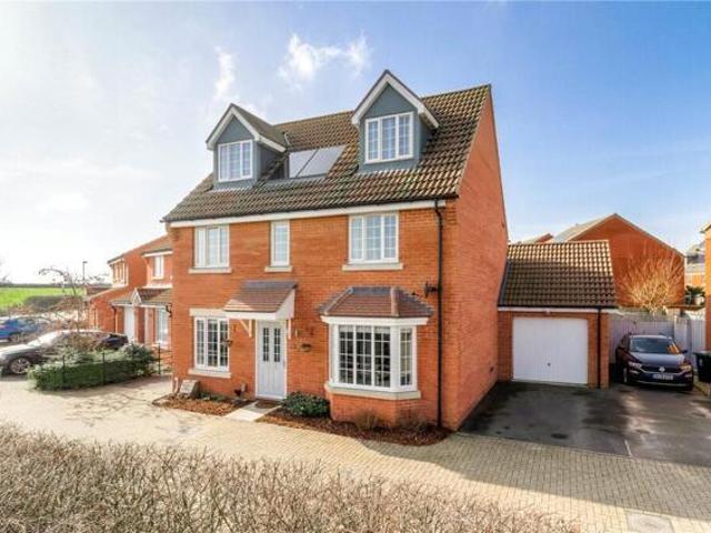 5 Bedroom House Wellingborough Northamptonshire 101675729