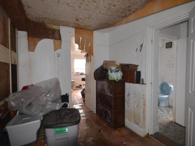 5 Bedroom House Wembley Greater London LS101316479