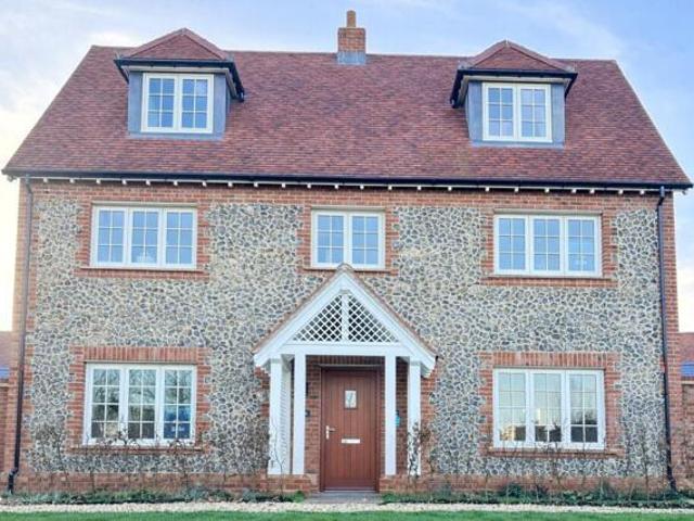 5 Bedroom House West Berkshire West Berkshire 100787104