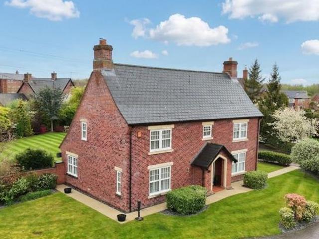 5 Bedroom House Weston Cheshire East 101931930