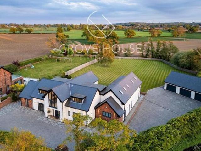 5 Bedroom House Wrexham Wrexham LS100648856