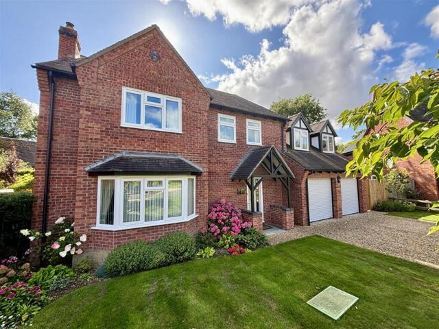 5 Bedroom House Wye Kent 101316454