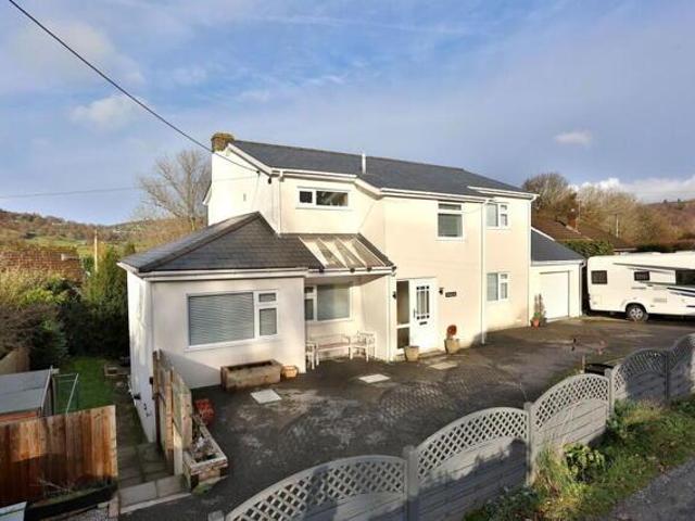 5 Bedroom House Wye Powys 98766019