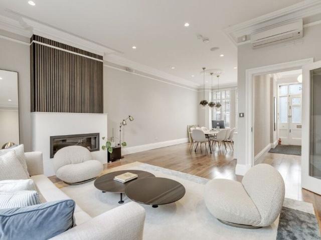 5 Bedroom House To Let