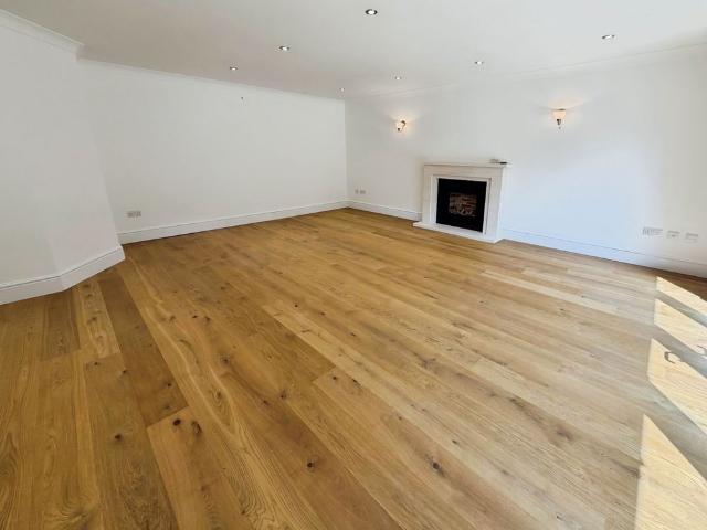 5 bedroom House To Let