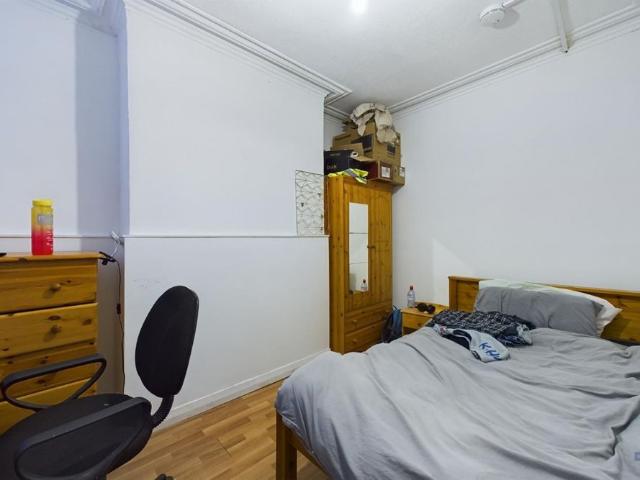 5 bedroom House To Let
