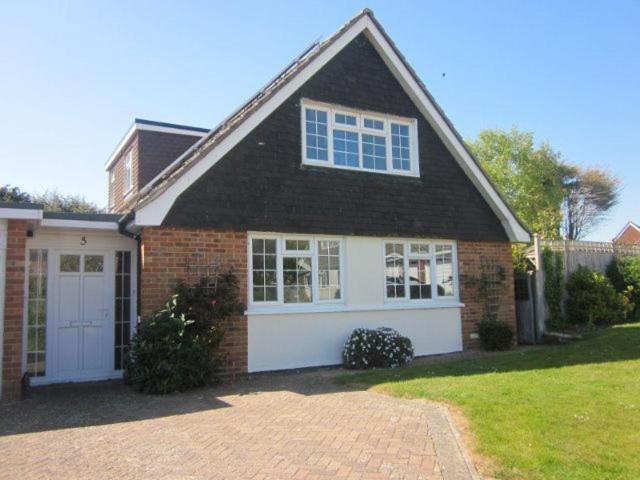 5 bedroom house to rent