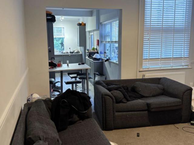 5 bedroom house to rent
