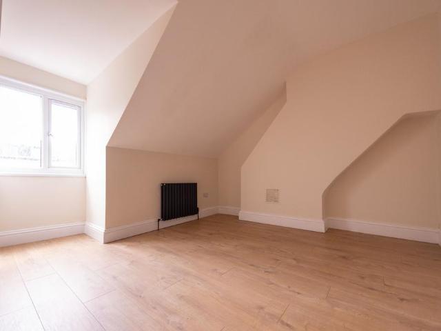 5 bedroom house to rent