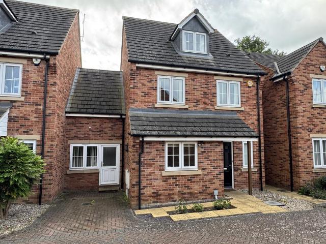 5 bedroom house to rent