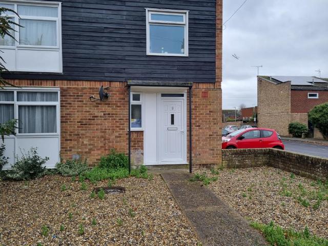 5 bedroom house to rent