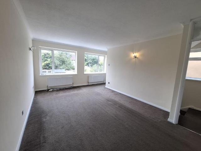 5 bedroom house to rent
