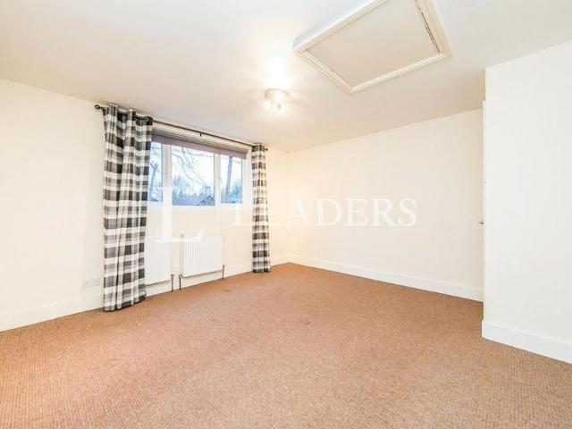 5 bedroom house to rent