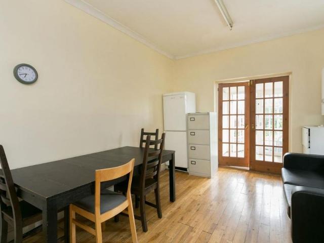 5 bedroom house to rent