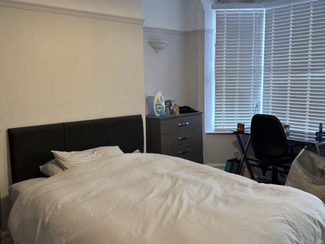 5 bedroom house to rent