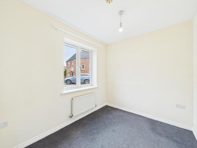 5 bedroom house to rent