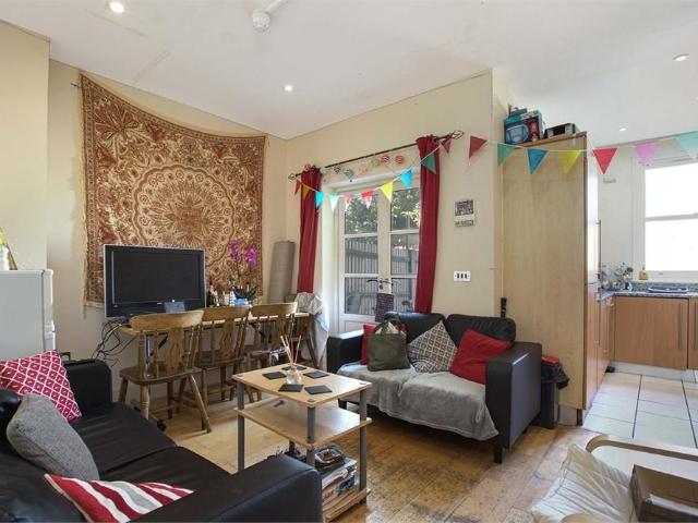 5 bedroom house to rent