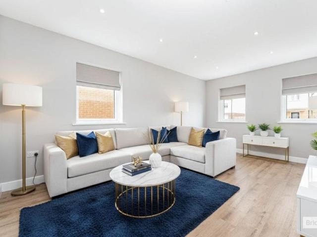 5 bedroom house to rent