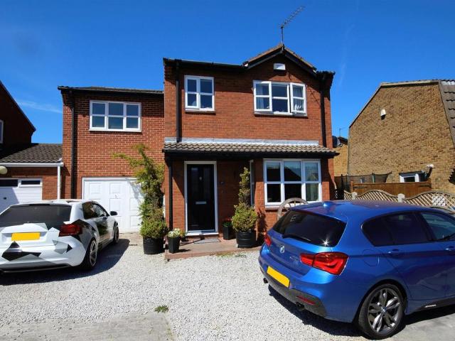 5 bedroom house to rent