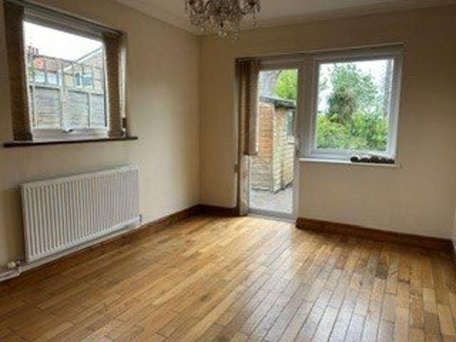 5 bedroom house to rent