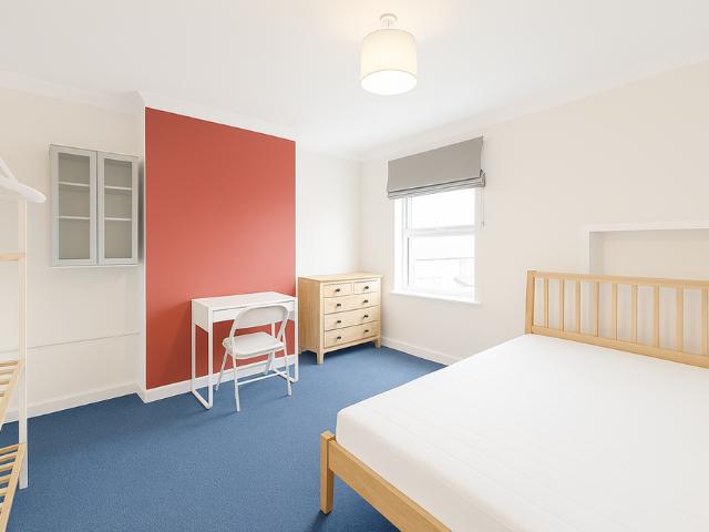 5 bedroom house to rent