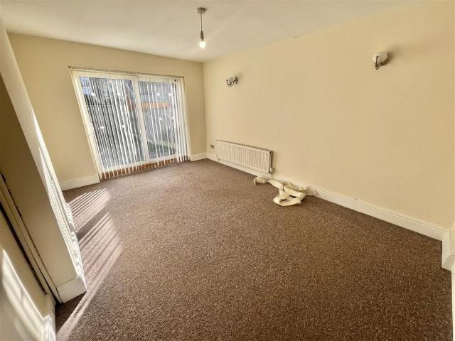 5 bedroom house to rent