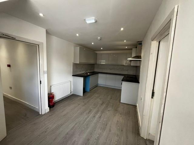 5 bedroom house to rent