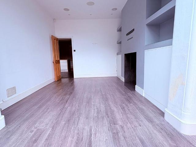 5 bedroom house to rent