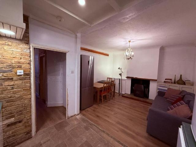 5 bedroom house to rent