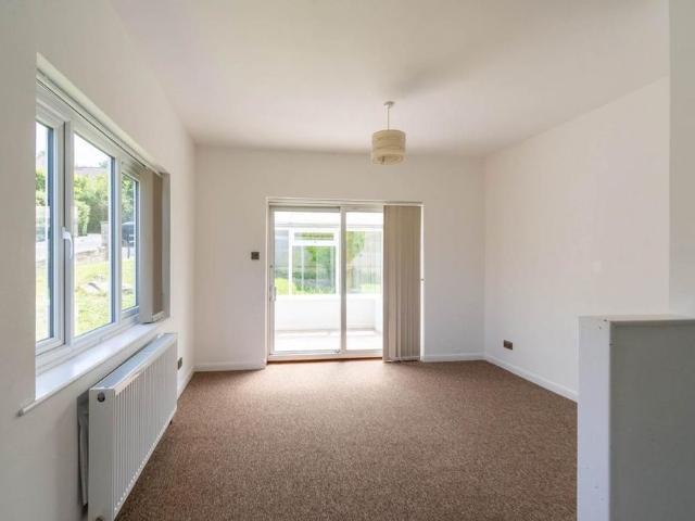 5 bedroom house to rent