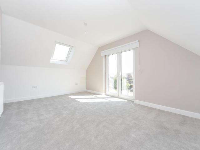 5 bedroom house to rent