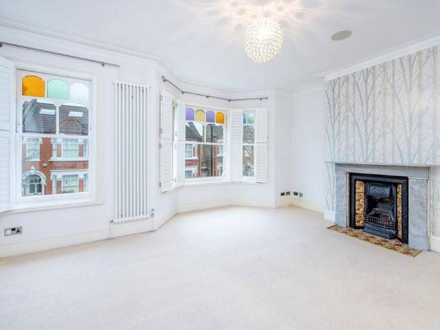 5 bedroom house to rent