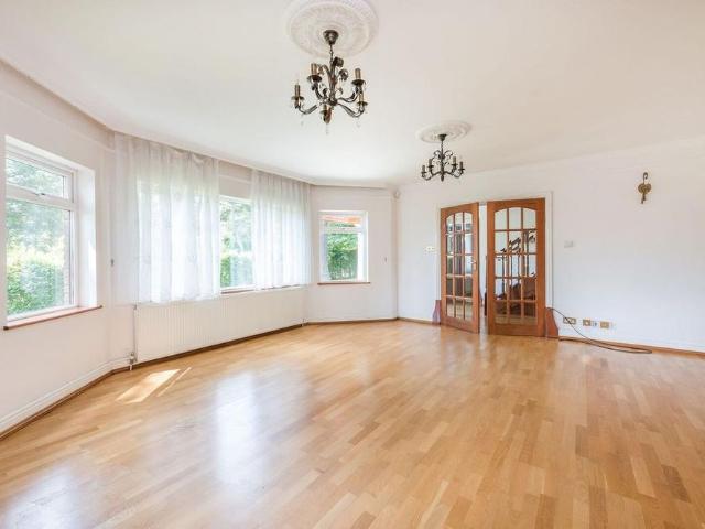 5 bedroom house to rent