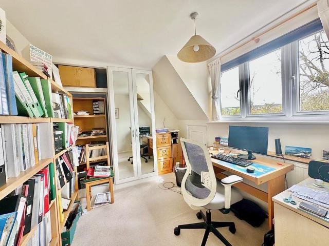 5 bedroom house to rent