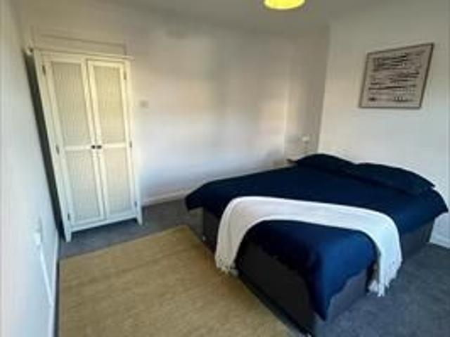 5 bedroom house to rent