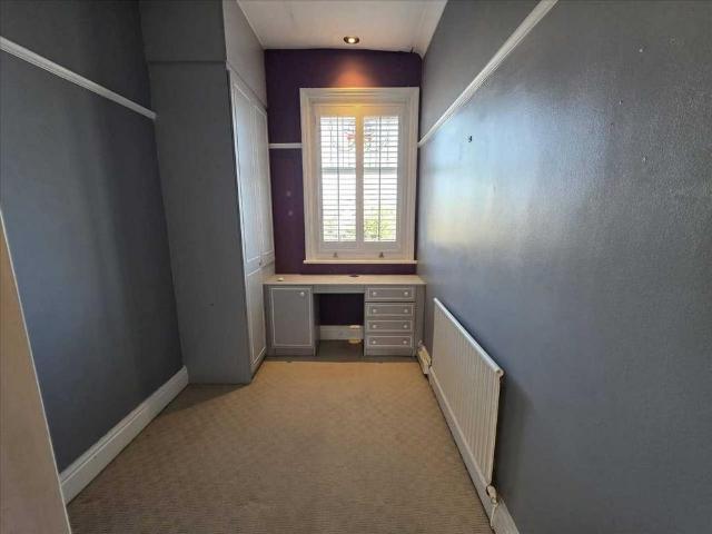 5 bedroom house to rent