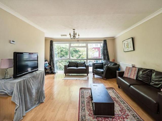 5 bedroom house to rent