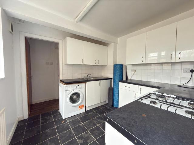 5 bedroom house to rent