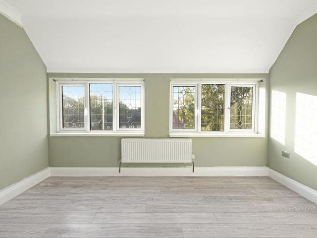 5 bedroom house to rent