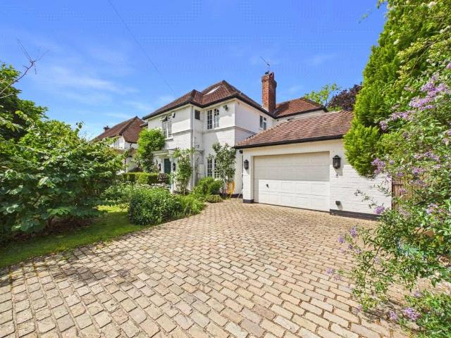 5 bedroom house to rent