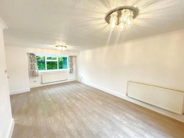 5 bedroom house to rent