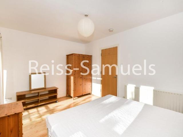 5 bedroom house to rent