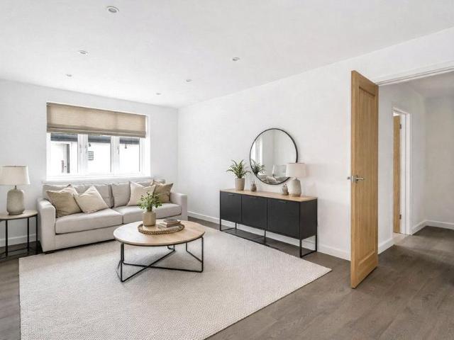 5 bedroom house to rent